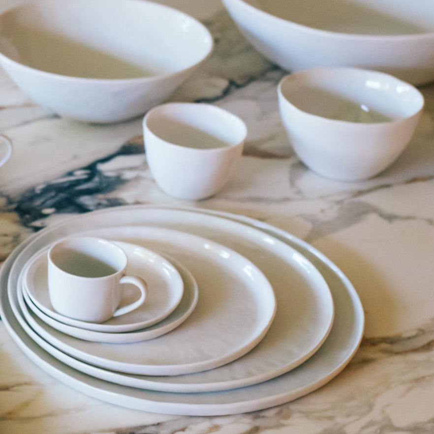 Crockery, dinner plates and bowls, serving bowls and mugs