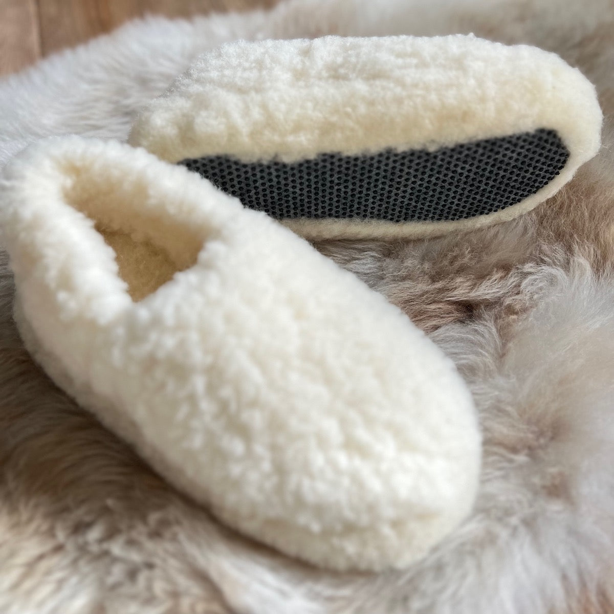 Pure Wool Fleece Slippers – Idyll Home